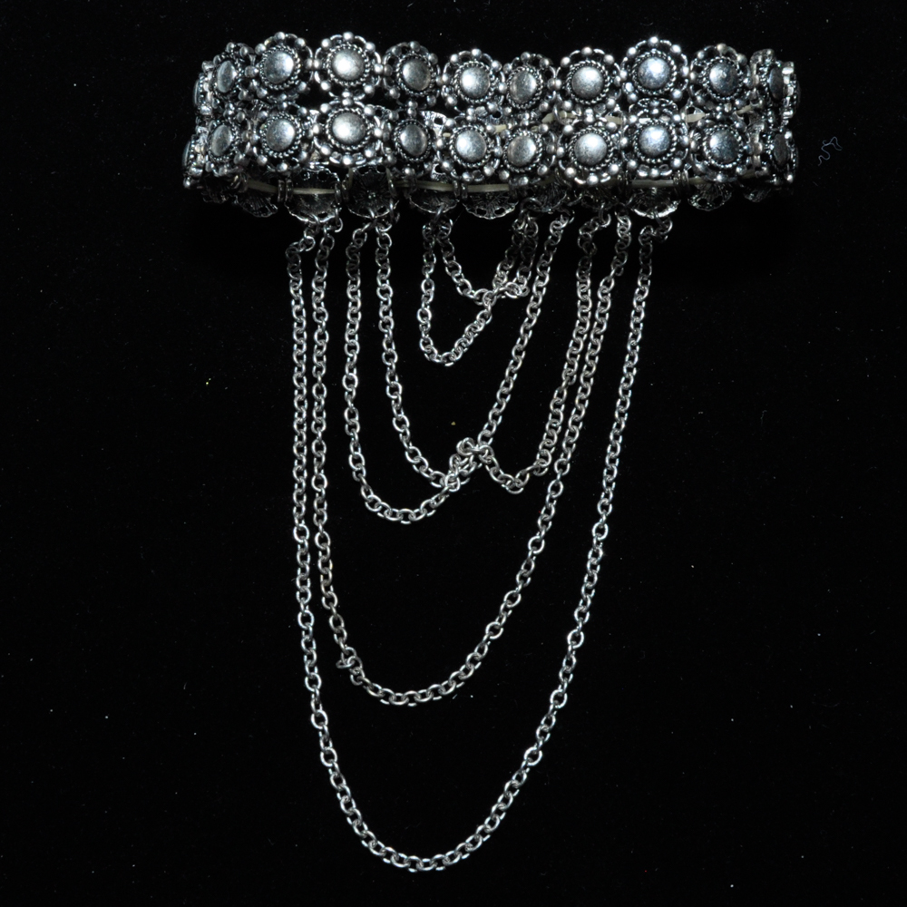 Silver Tone Arm Cuff with Chain Detail | EBTH