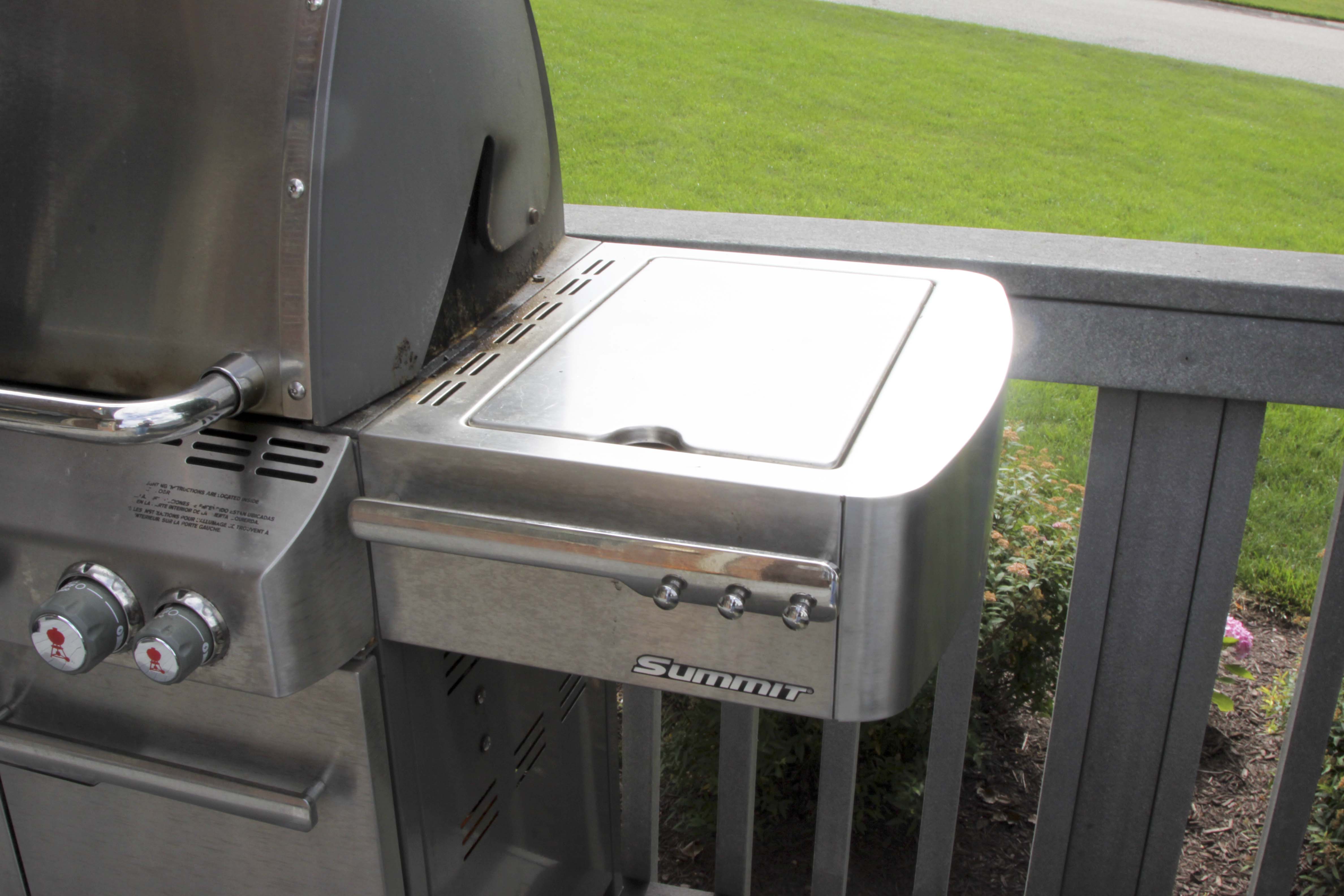 Weber 'Summit' S-450 Stainless Steel Gas Grill with Side Burner | EBTH