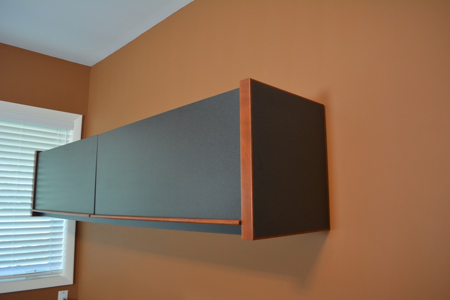 Large Office L-Shaped Desk and Wall Mounted Overhead Storage Bin | EBTH