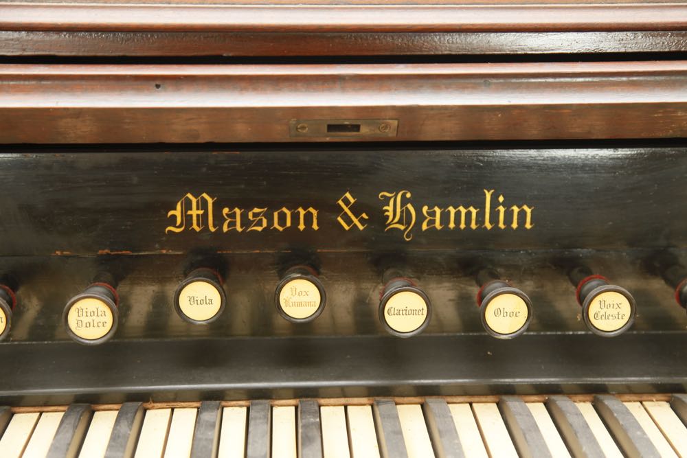 Antique Mason and Hamlin Organ | EBTH