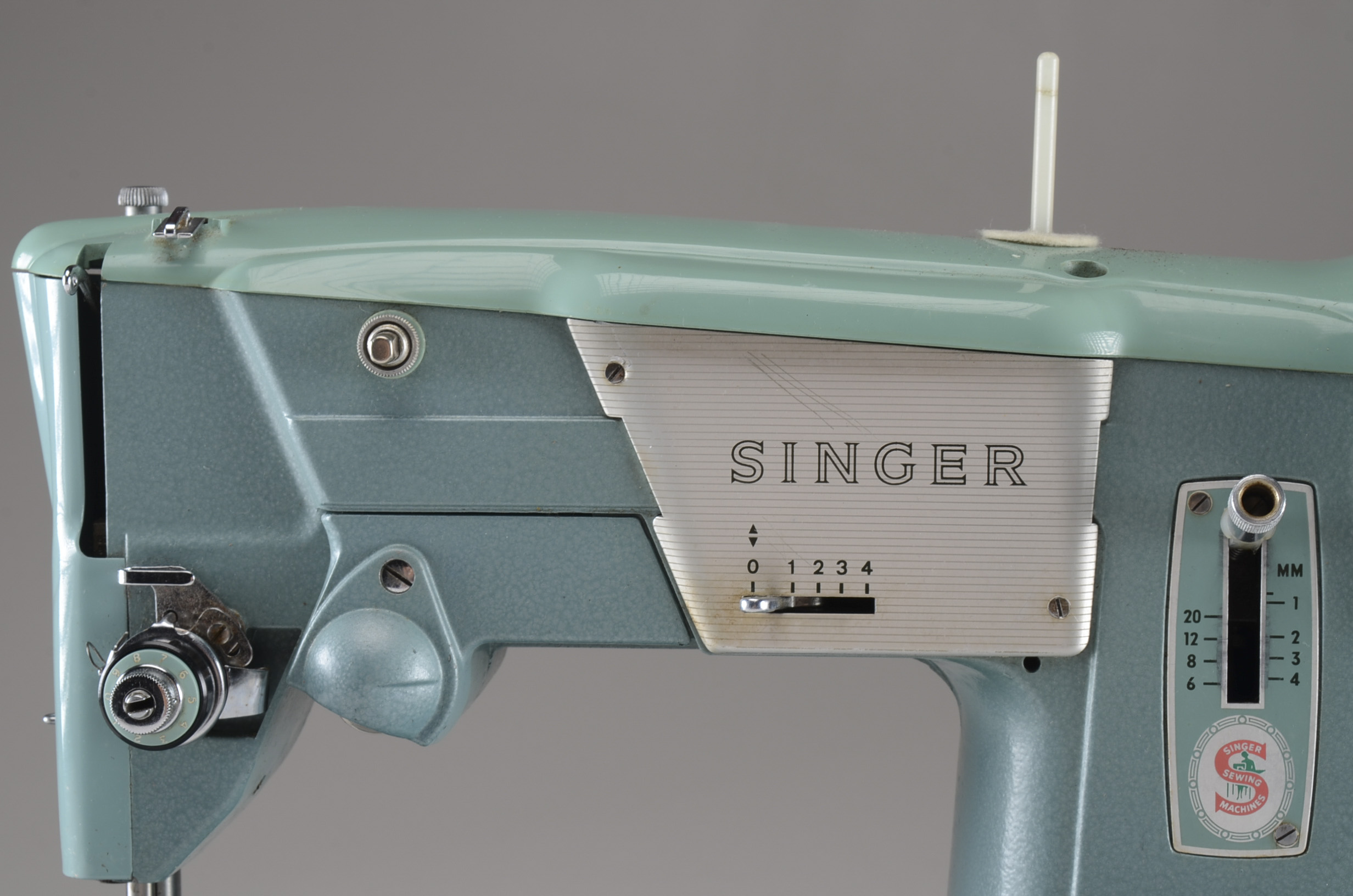 Vintage Singer Sewing Machine Model 327K | EBTH
