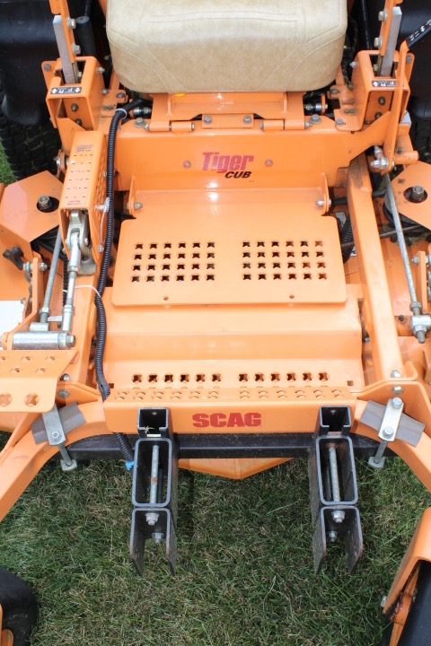 2006 Scag Tiger Cub 48-inch Zero Turn Mower | EBTH