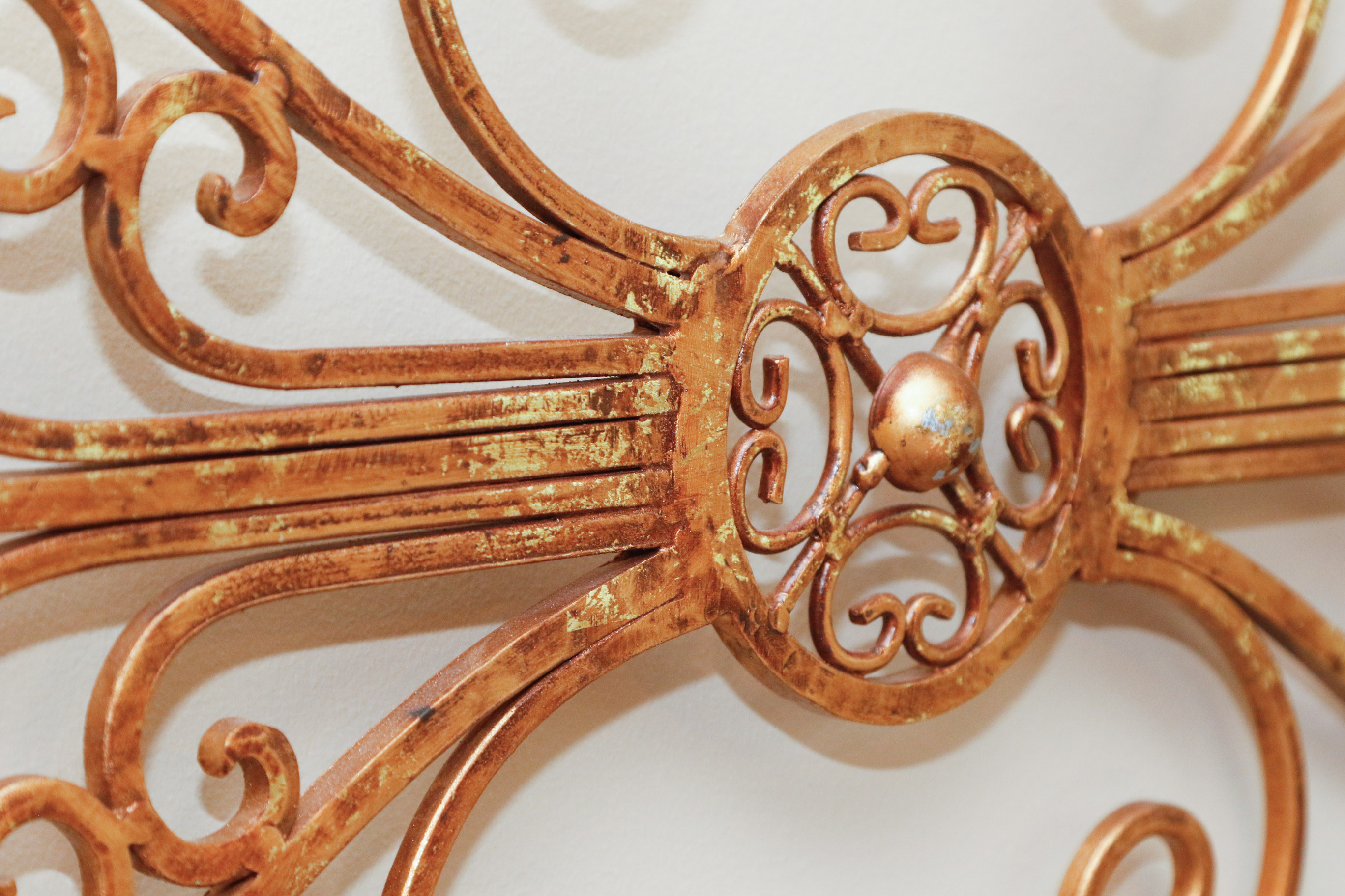 Cast Iron Wall Decor | EBTH