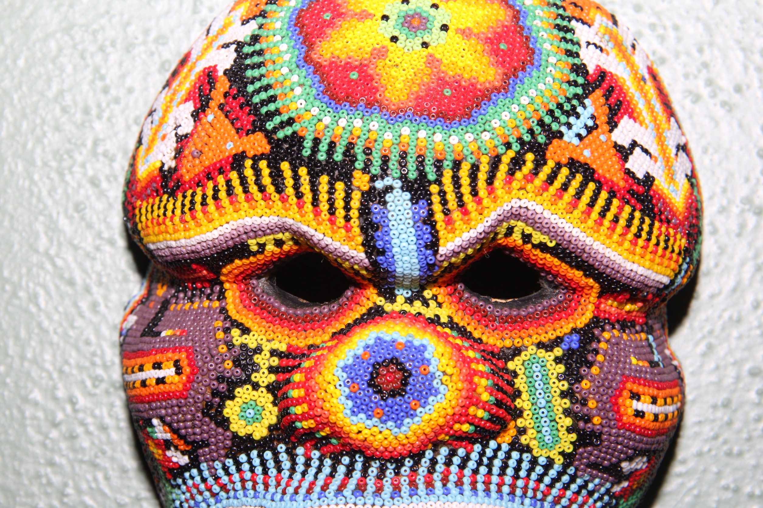 Mexican Huichol Kuka Style Beaded Wooden Mask | EBTH