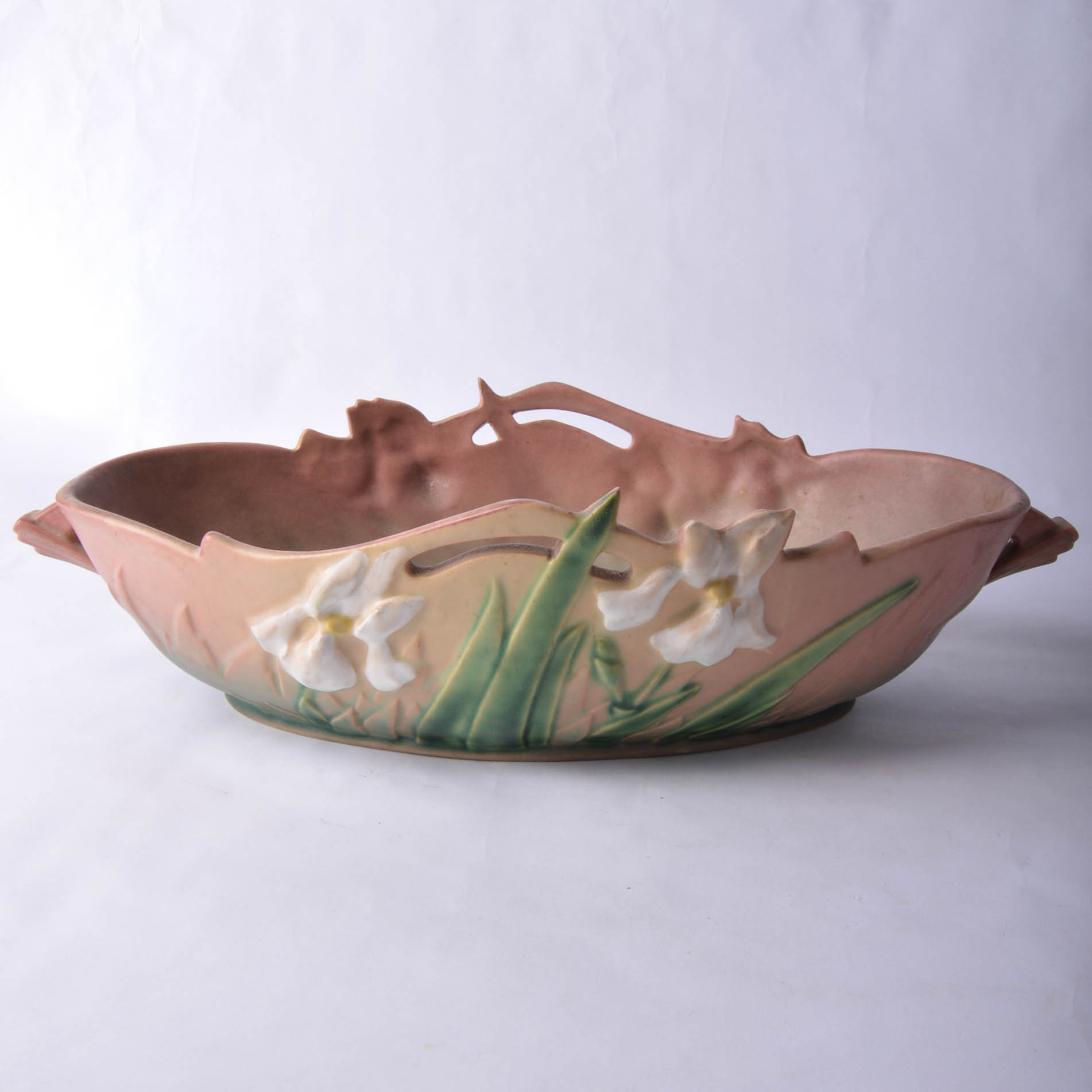 Roseville Pottery "Iris" Bowl | EBTH