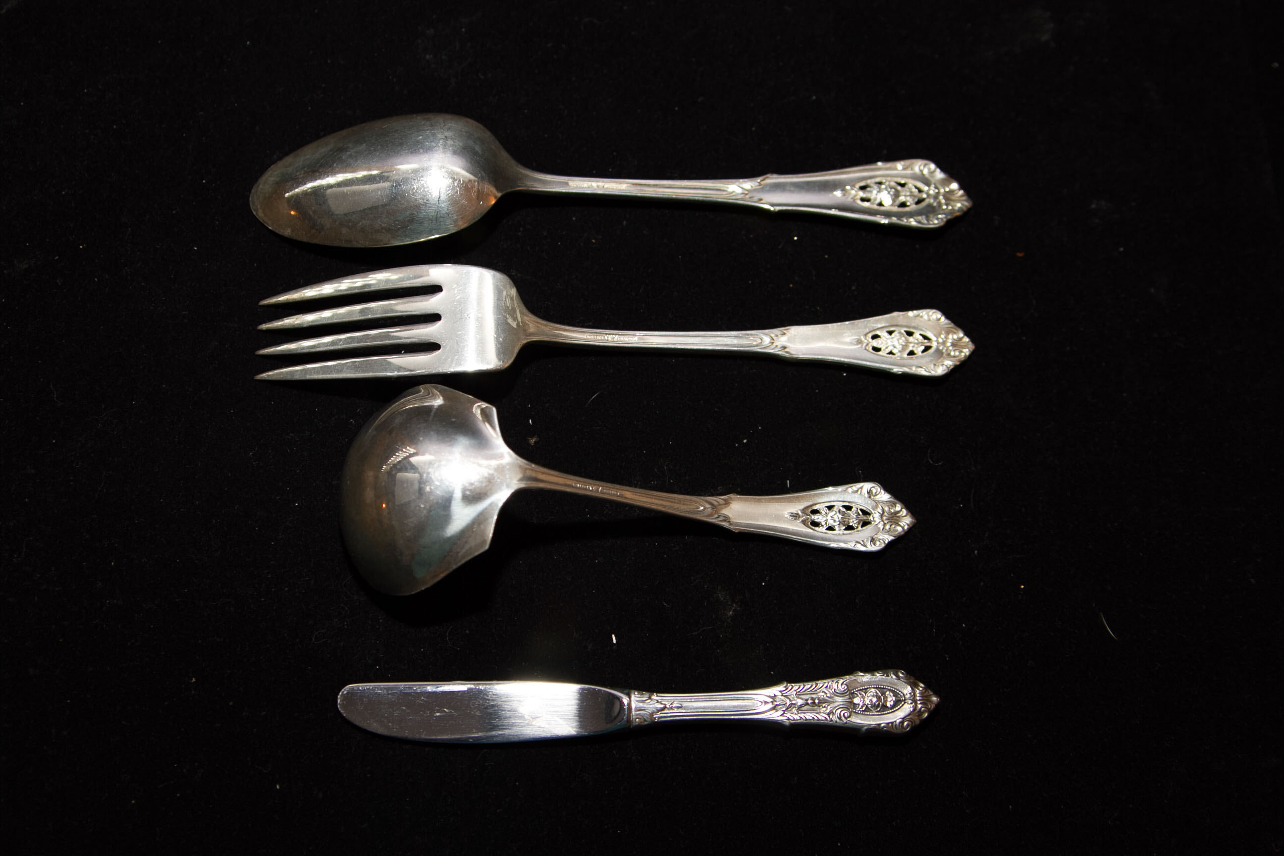 Wallace Sterling Silver "Rose Point" Flatware Collection | EBTH