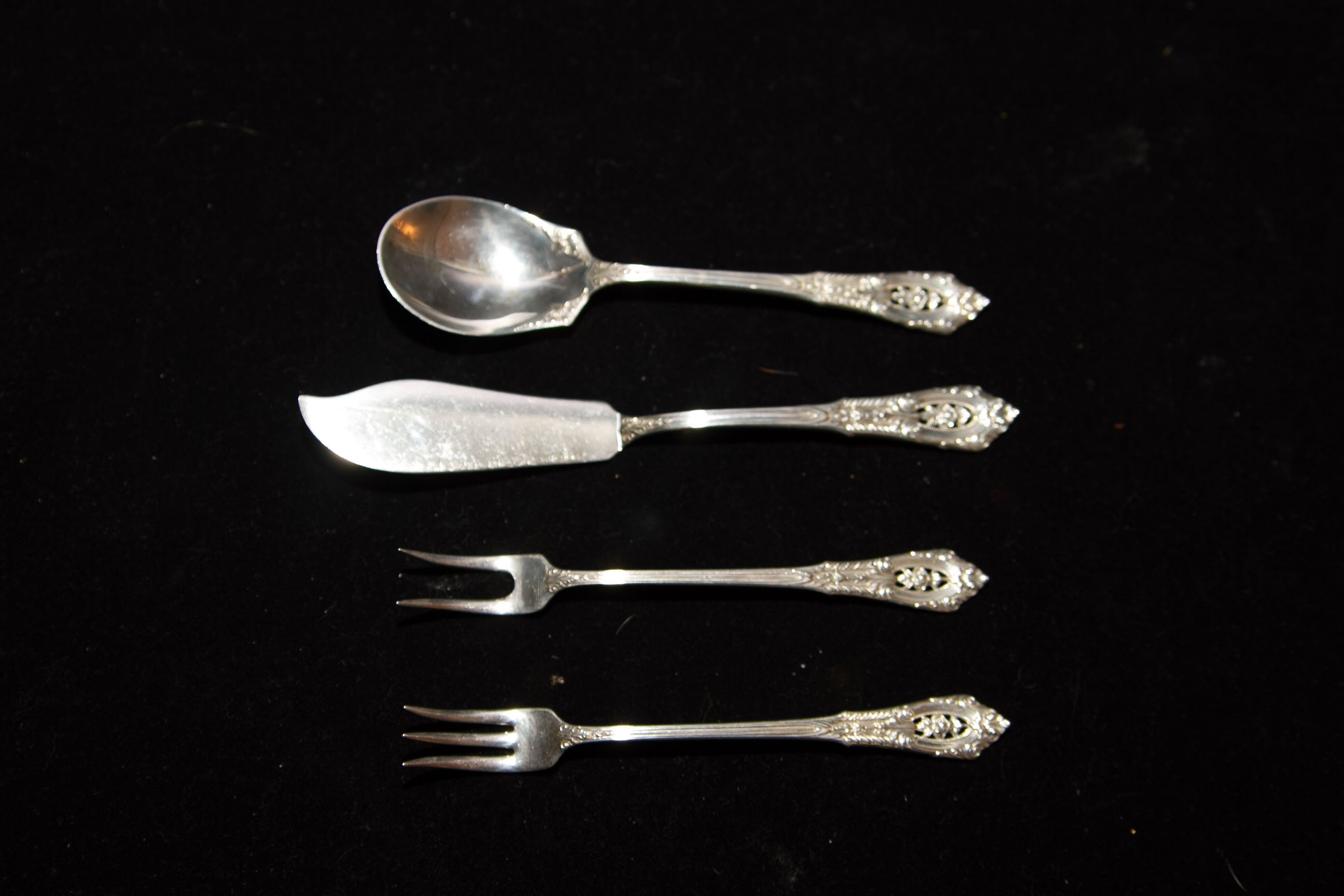 Wallace Sterling Silver "Rose Point" Flatware Collection | EBTH