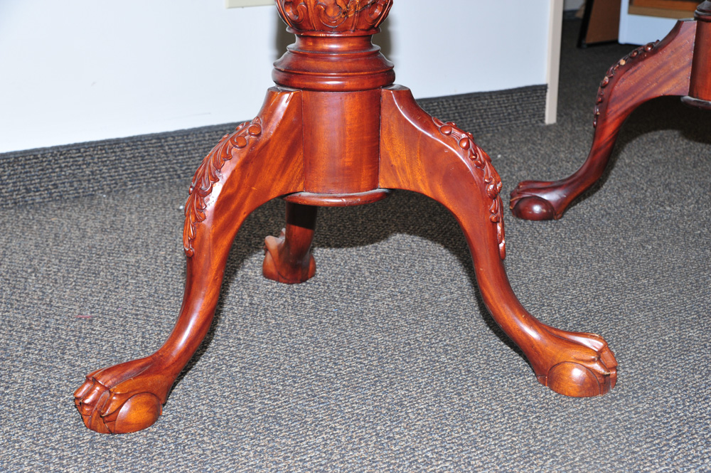 Mahogany Claw Foot Dining Room Table | EBTH