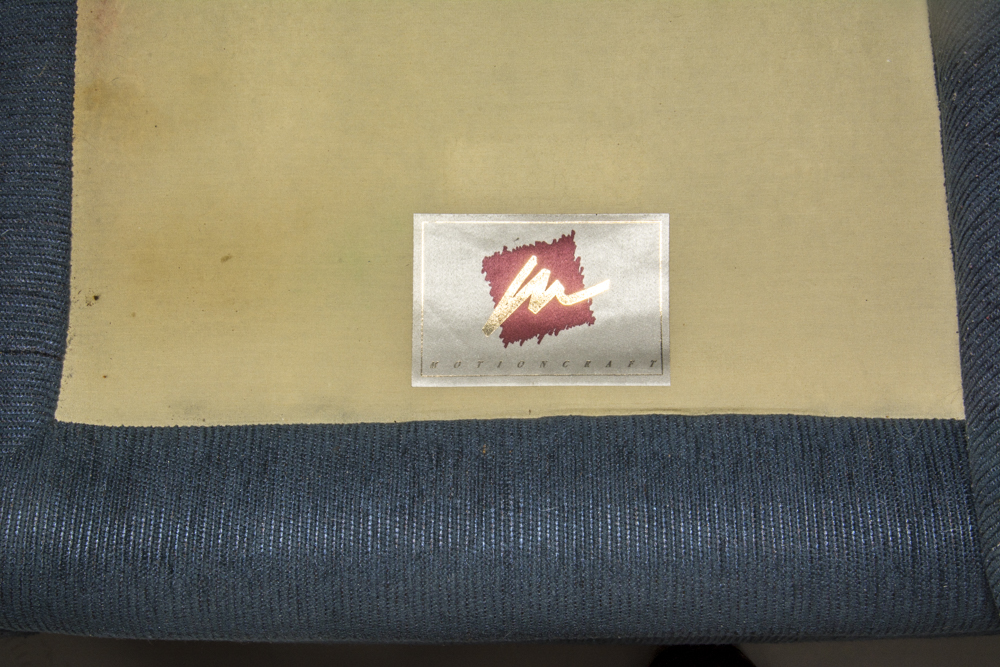 MotionCraft Couch | EBTH