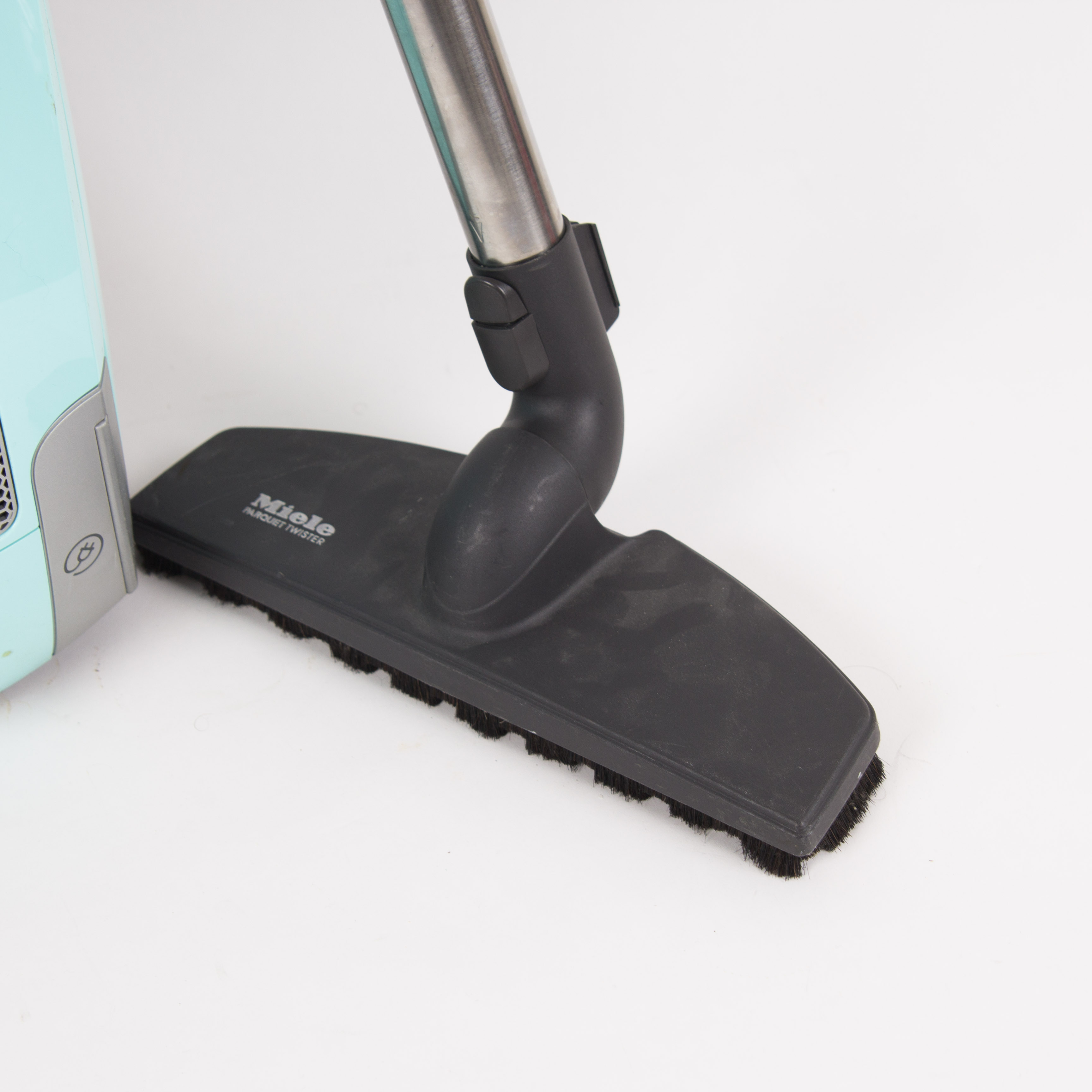 Miele Neptune Canister Vacuum | EBTH