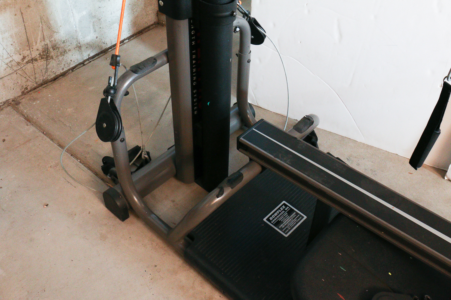 Bowflex XLT Strength Training System | EBTH