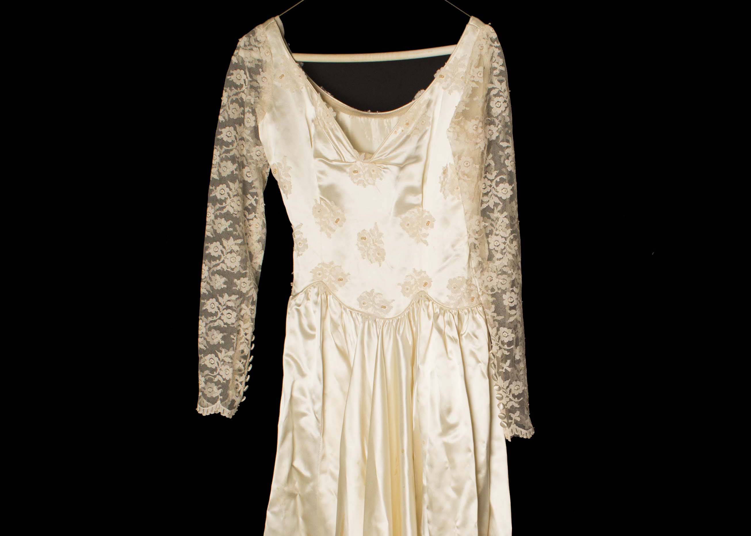 Circa 1940s Emily Wilkens Wedding Dress | EBTH