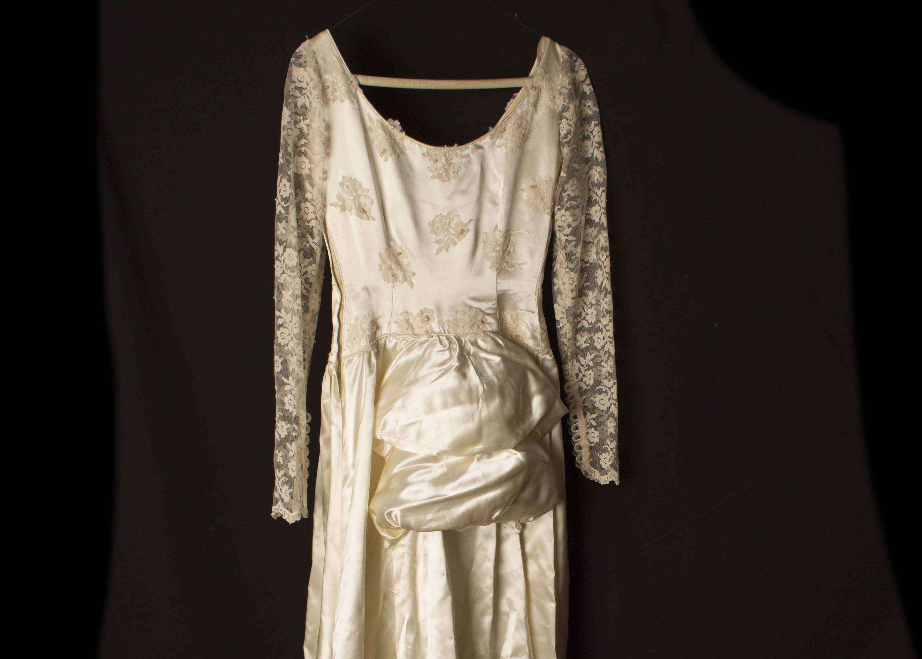 Circa 1940s Emily Wilkens Wedding Dress | EBTH