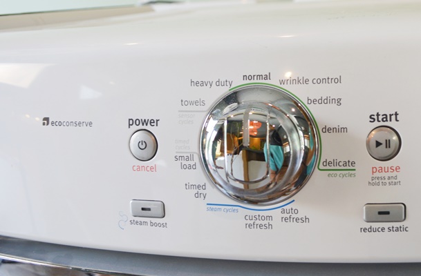 Maytag Maxima Front Loading Electric Washer and Dryer | EBTH