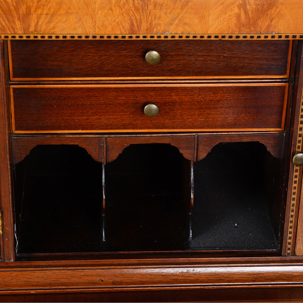 Antique American Federal Mahogany Ladies Writing Desk | EBTH