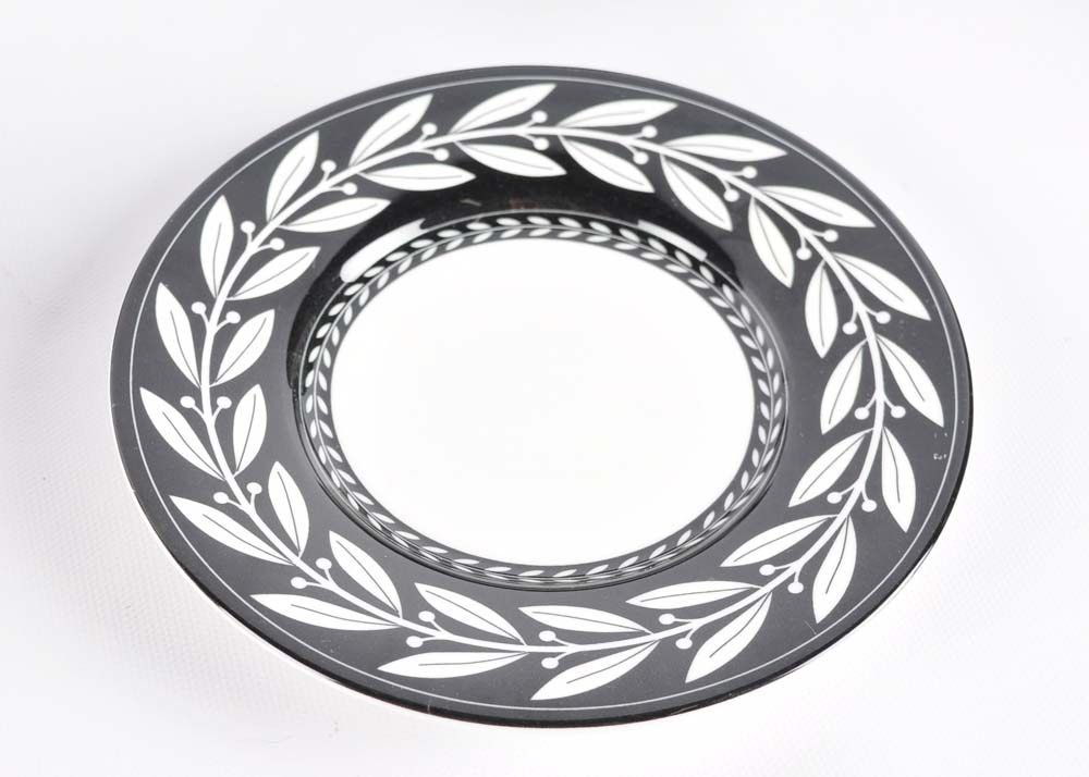 Victoria & Beale "Olympia Black" Dinnerware | EBTH