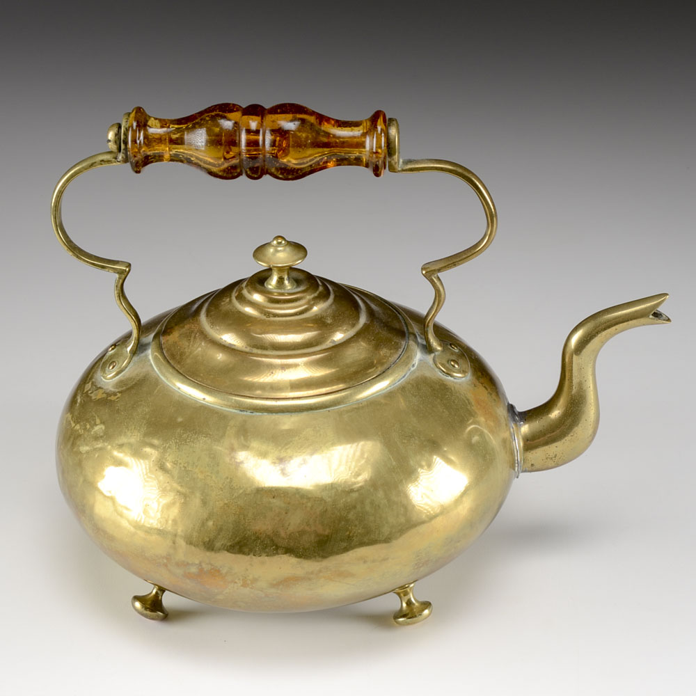 Antique Brass Scottish Toddy Kettle with Amber Handle | EBTH