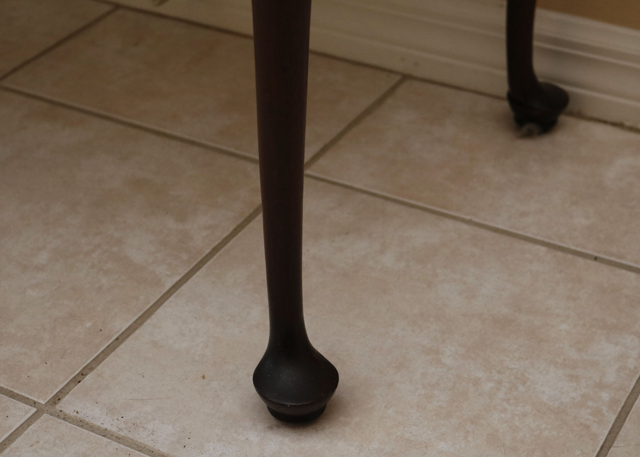 Late 20th Century Mahogany Boston Tea Table | EBTH