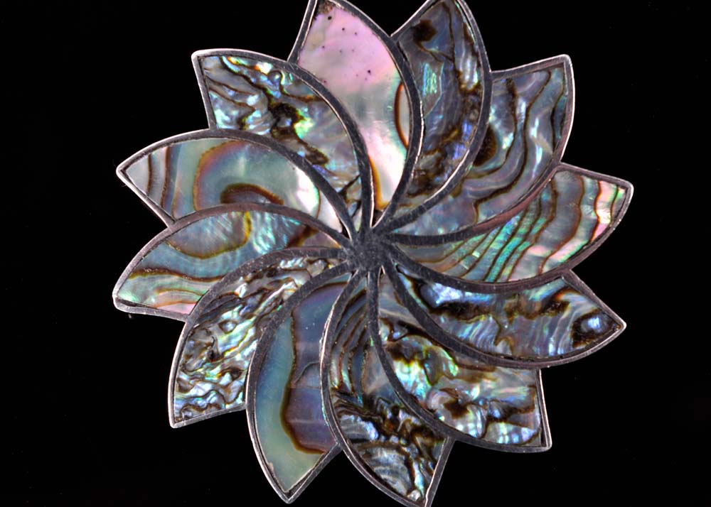 Sterling Silver and Abalone Pinwheel Brooch | EBTH