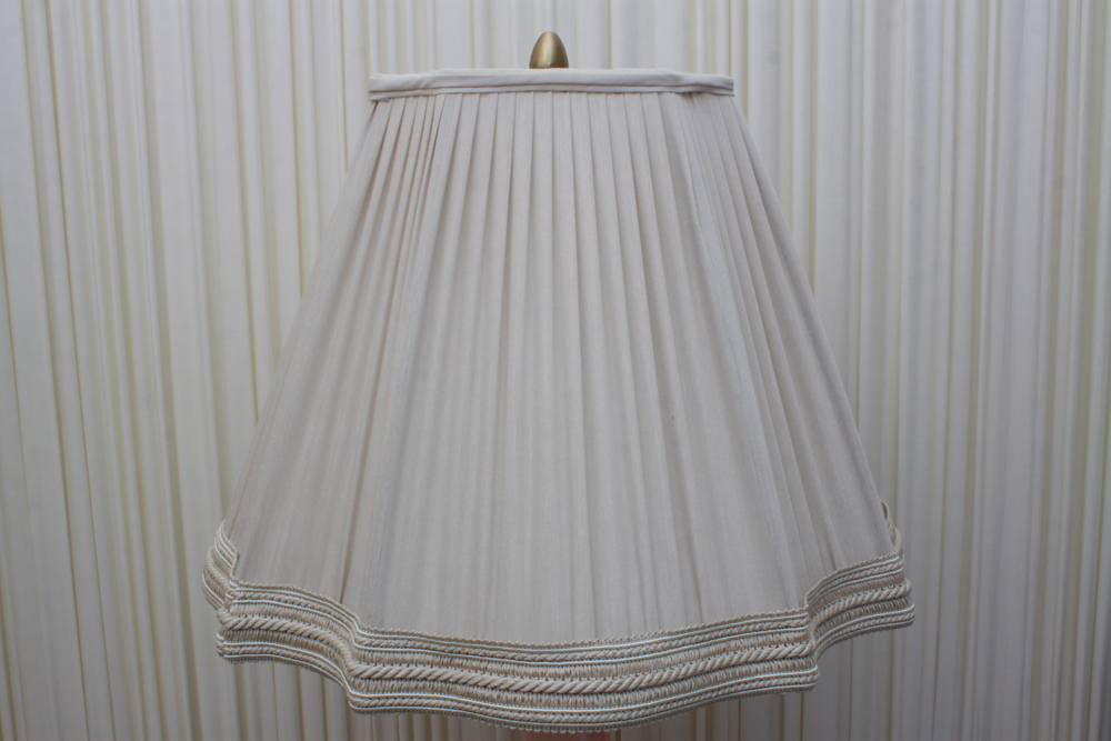 Pair of Pink Alabaster Table Lamps | EBTH