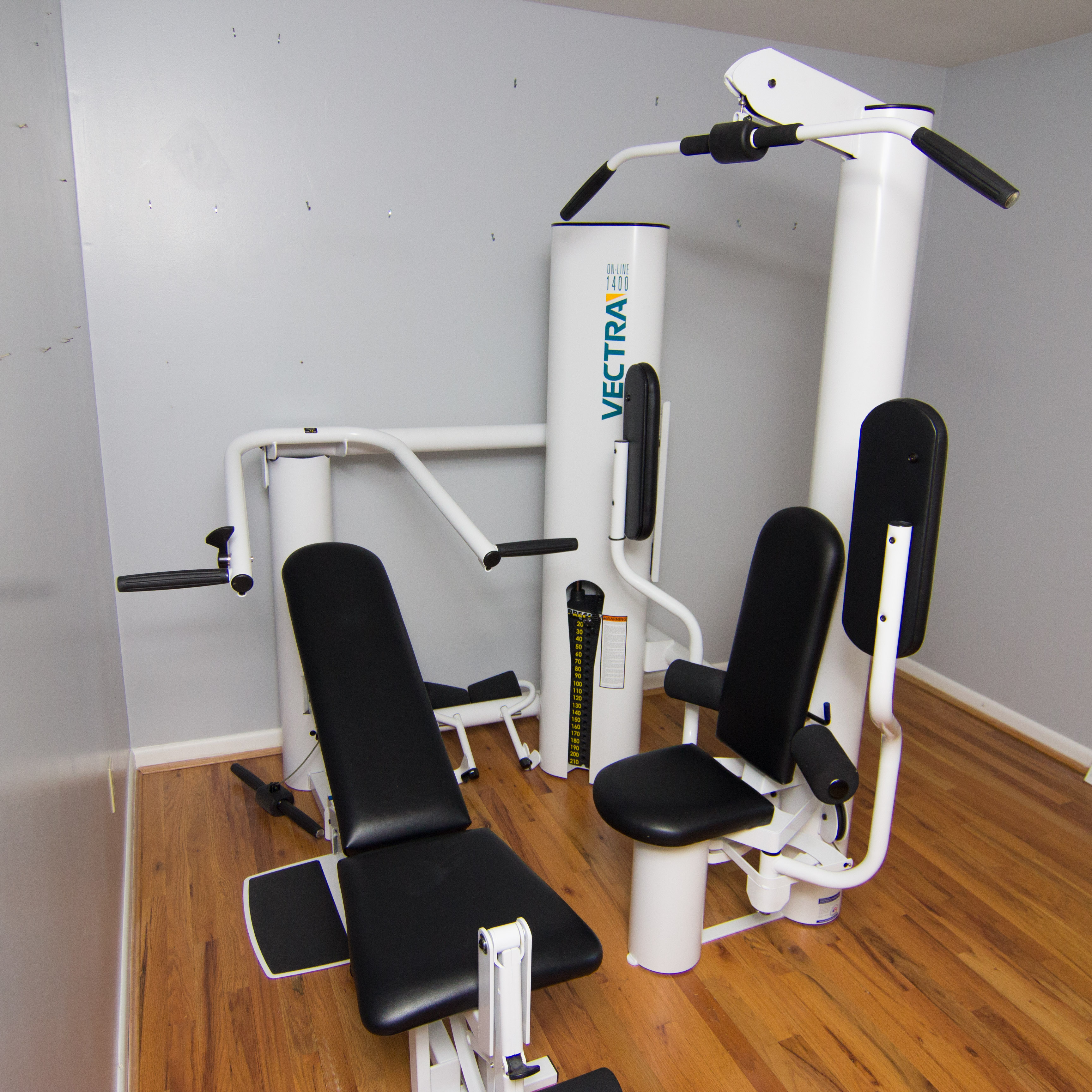 Vectra On-Line 1400 Home Gym | EBTH