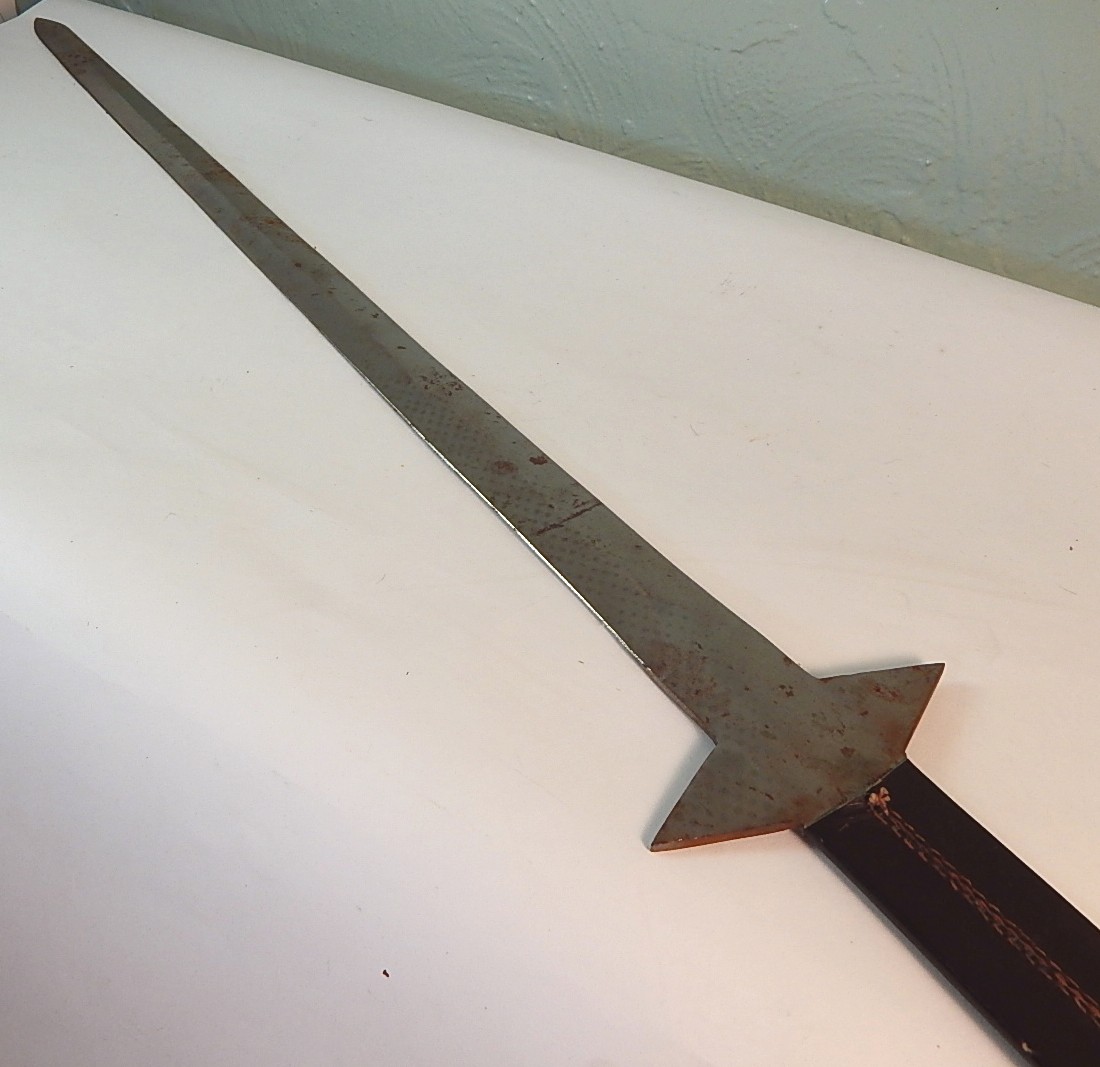 Handcrafted/forged Scottish Two-Handed Claymore Sword | EBTH