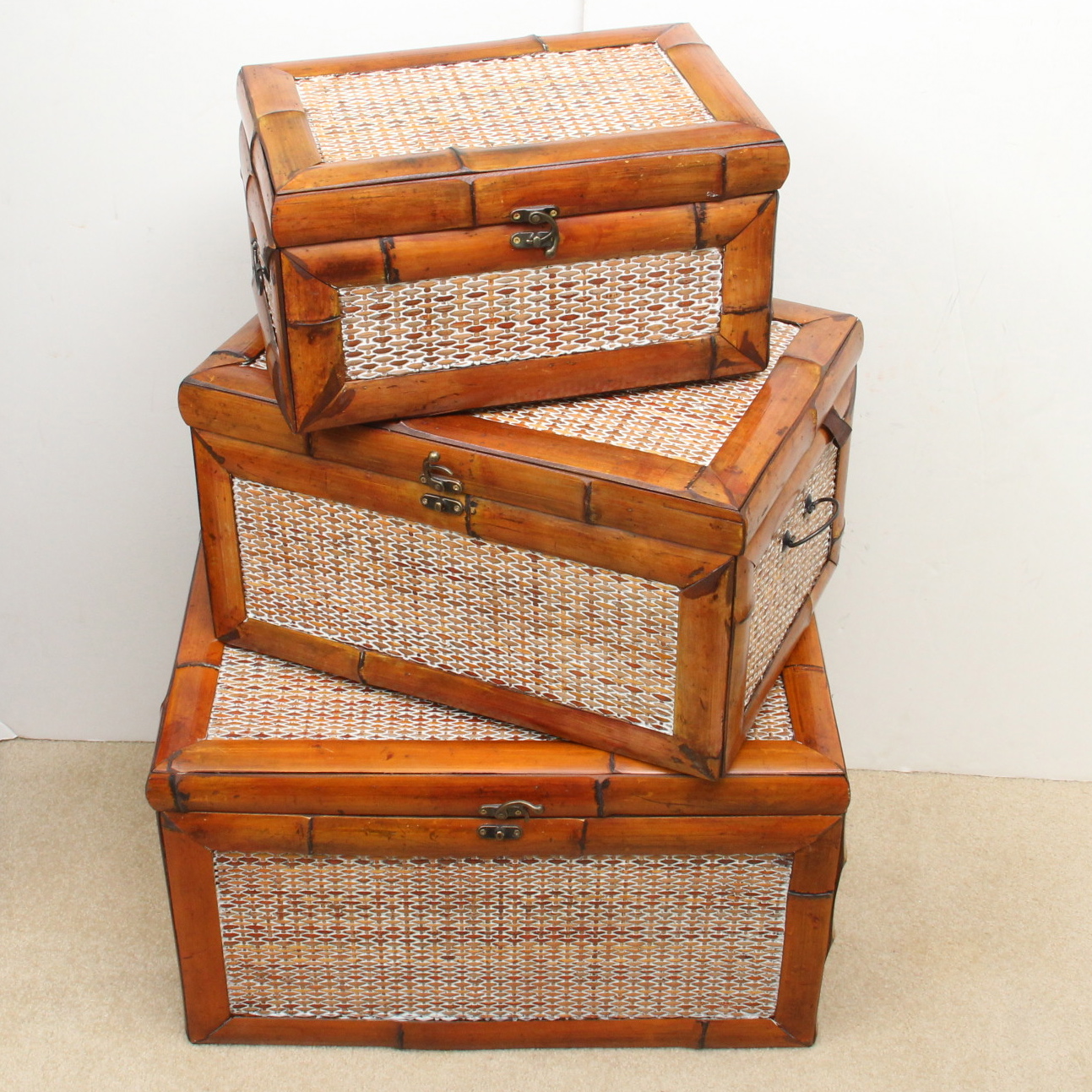 Set of Three Bamboo Nesting Boxes | EBTH