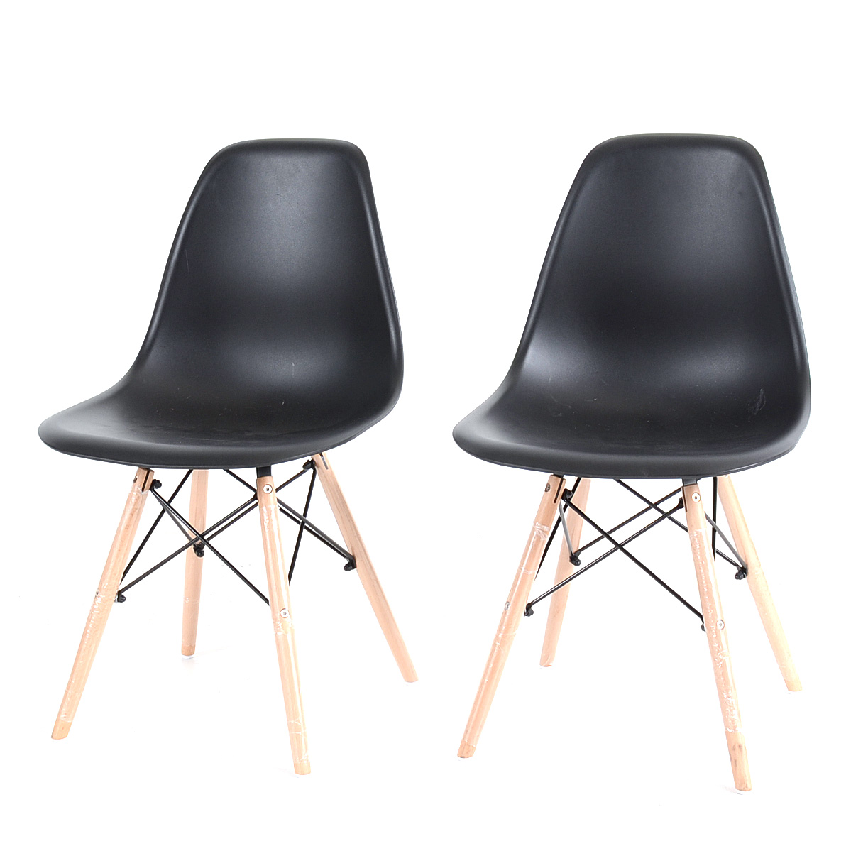 Pair of Eames Style Black Shell Chairs | EBTH