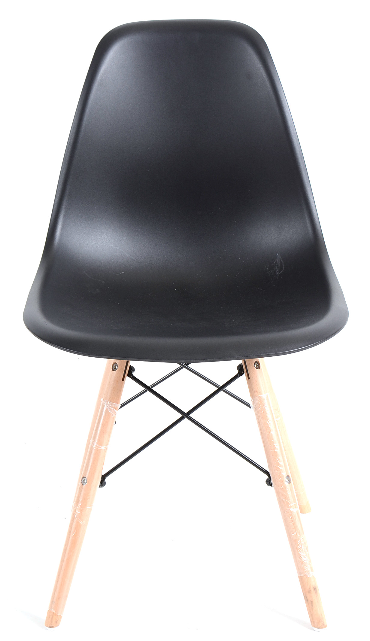 Pair of Eames Style Black Shell Chairs | EBTH