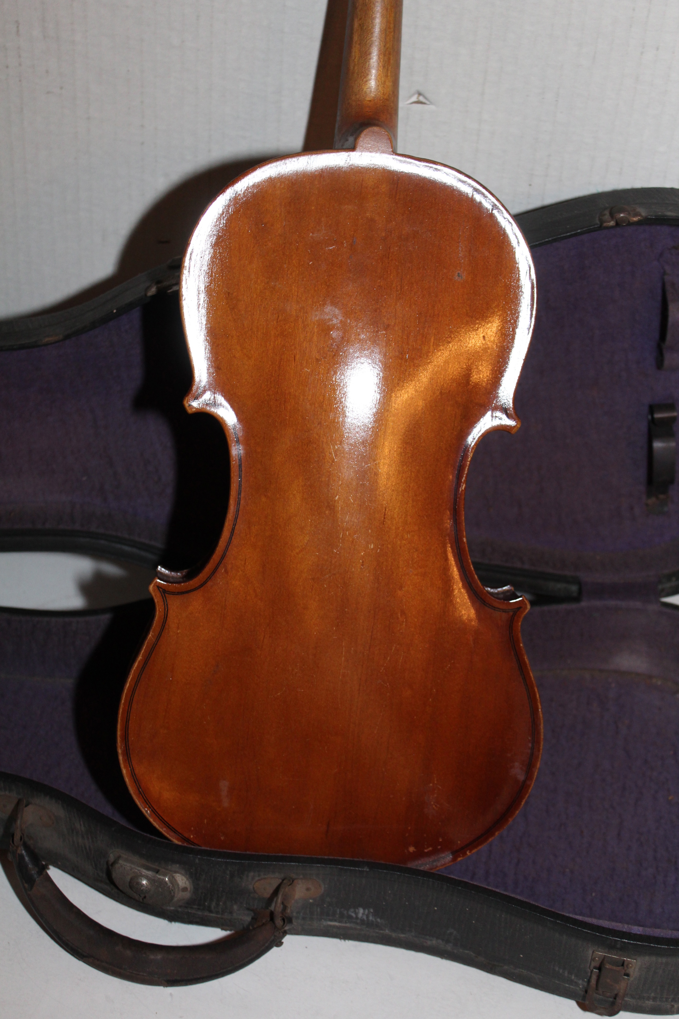 Vintage Replica of 1715 Lipinski Stradivarius Violin | EBTH