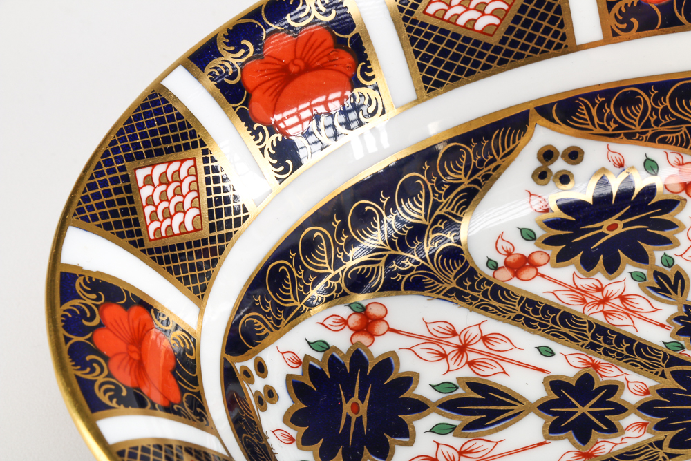 Thirty Piece Set of Royal Crown Derby "Old Imari" China | EBTH