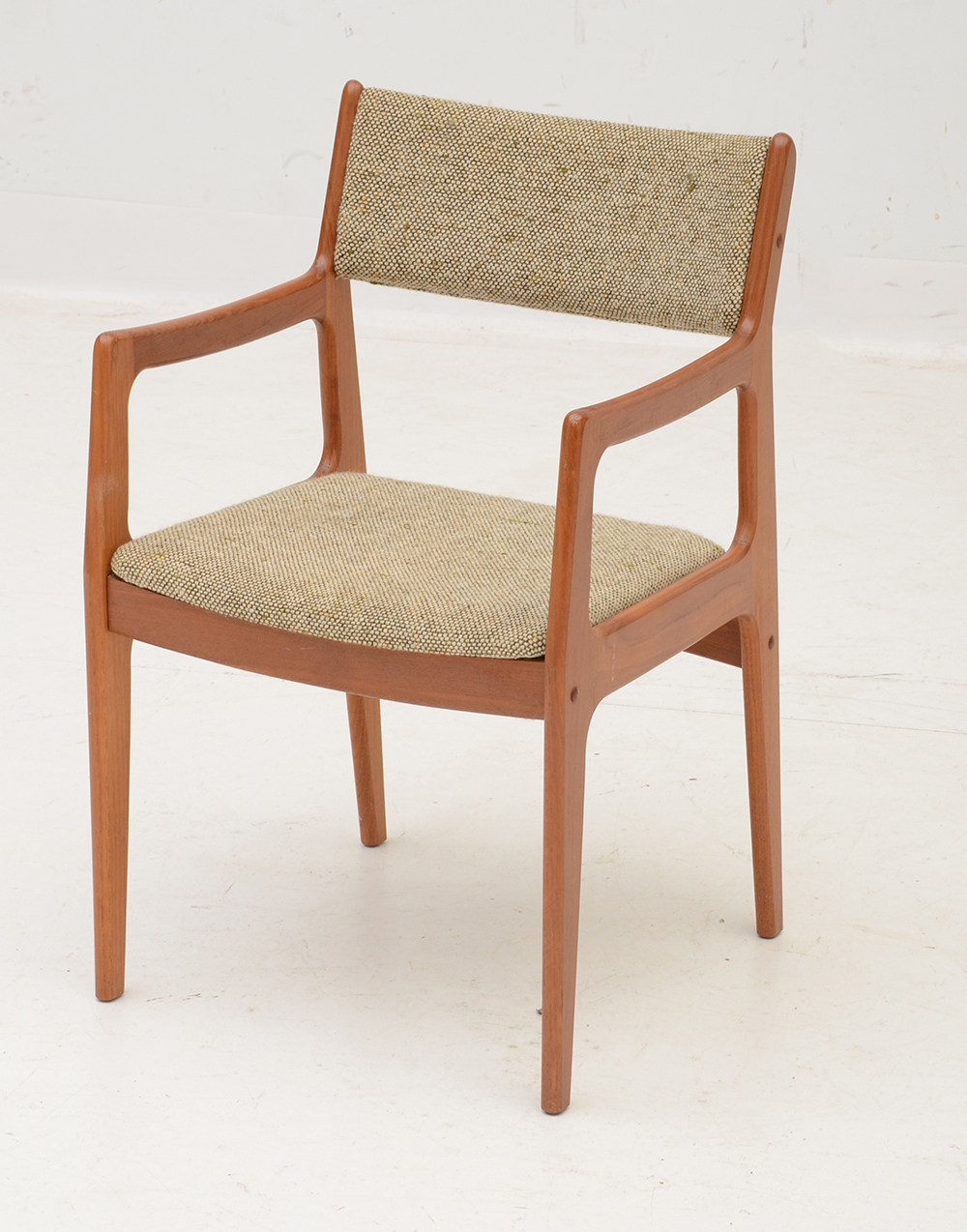 Teak Dining Table and Chairs by Dixie Furniture | EBTH