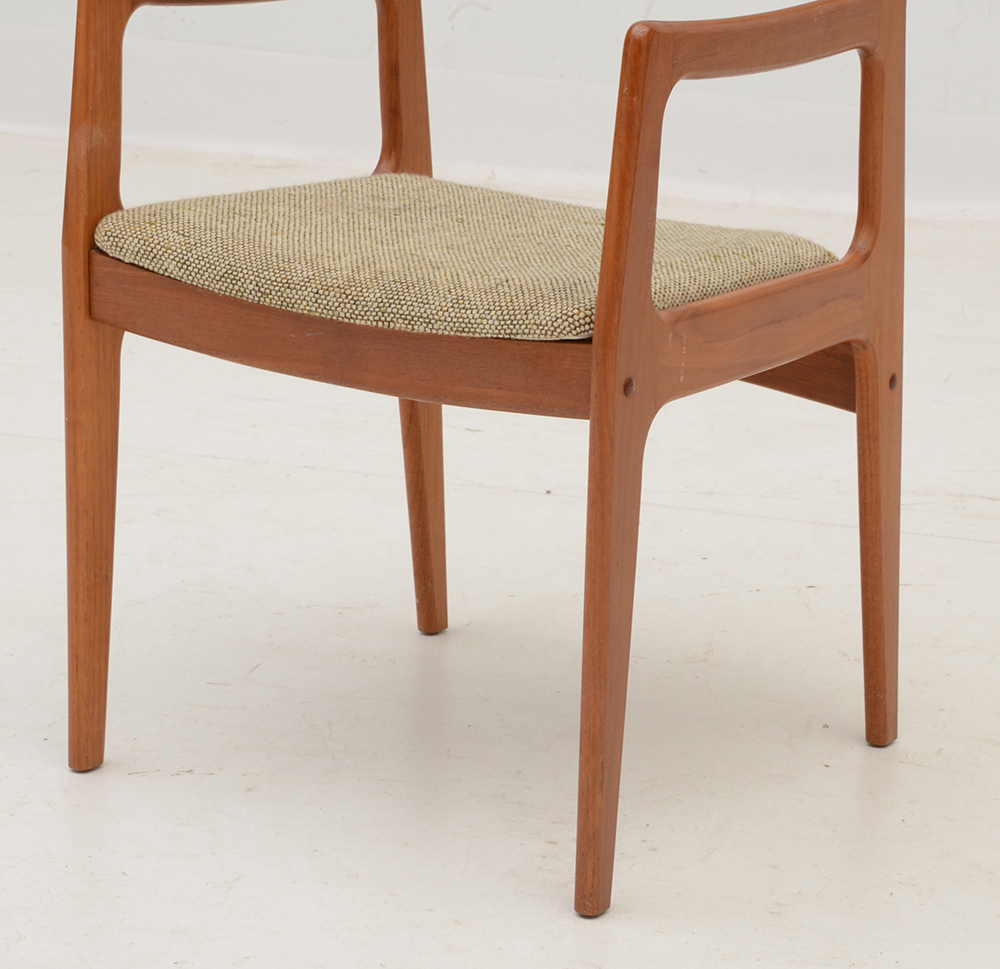 Teak Dining Table and Chairs by Dixie Furniture | EBTH