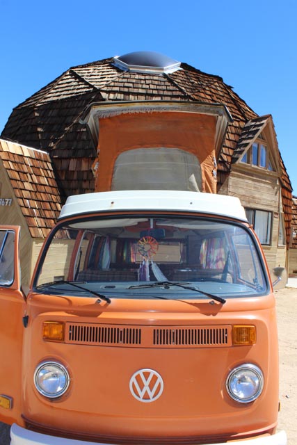 Vintage 1974 Volkswagen Pop-Up Transporter Bus | EBTH