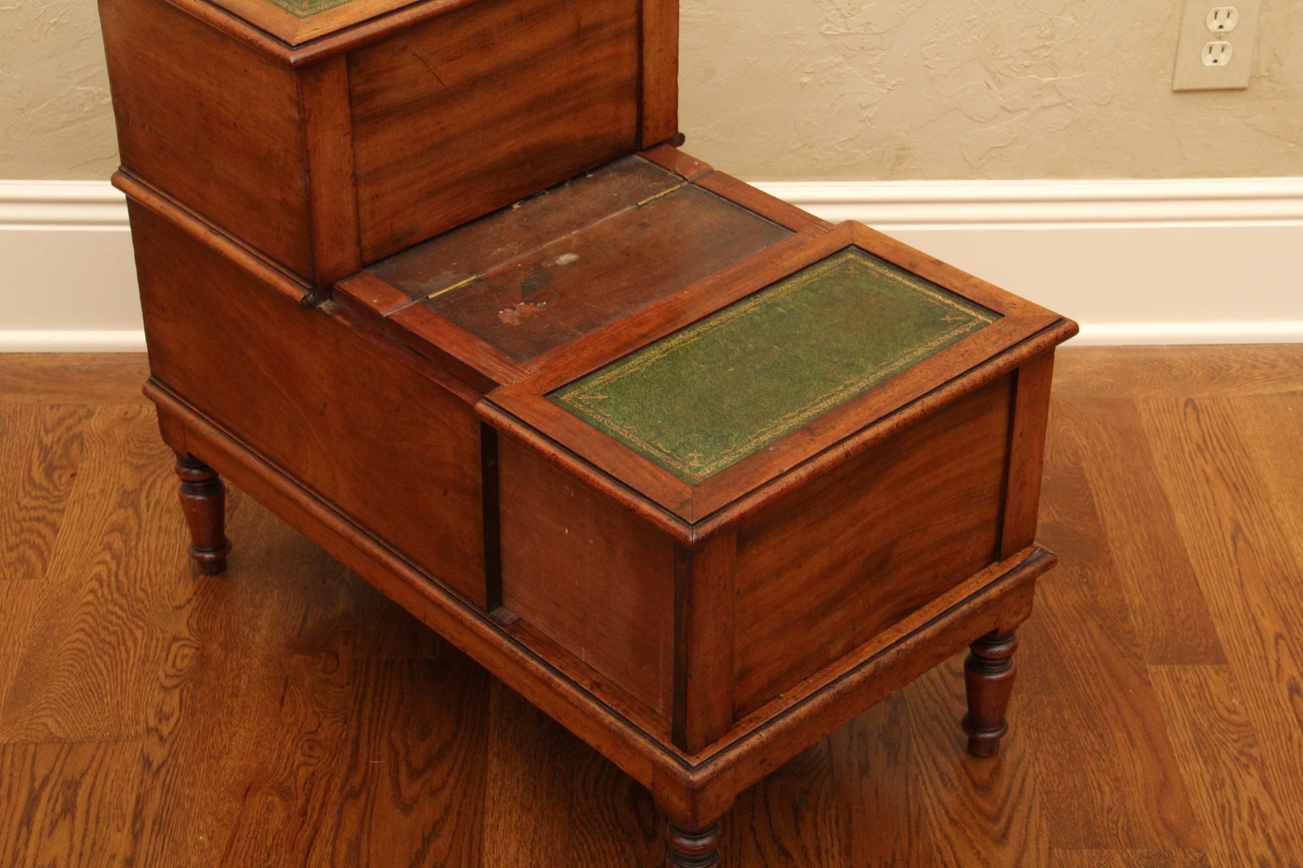 Antique Steps Side Table with Hidden Storage | EBTH