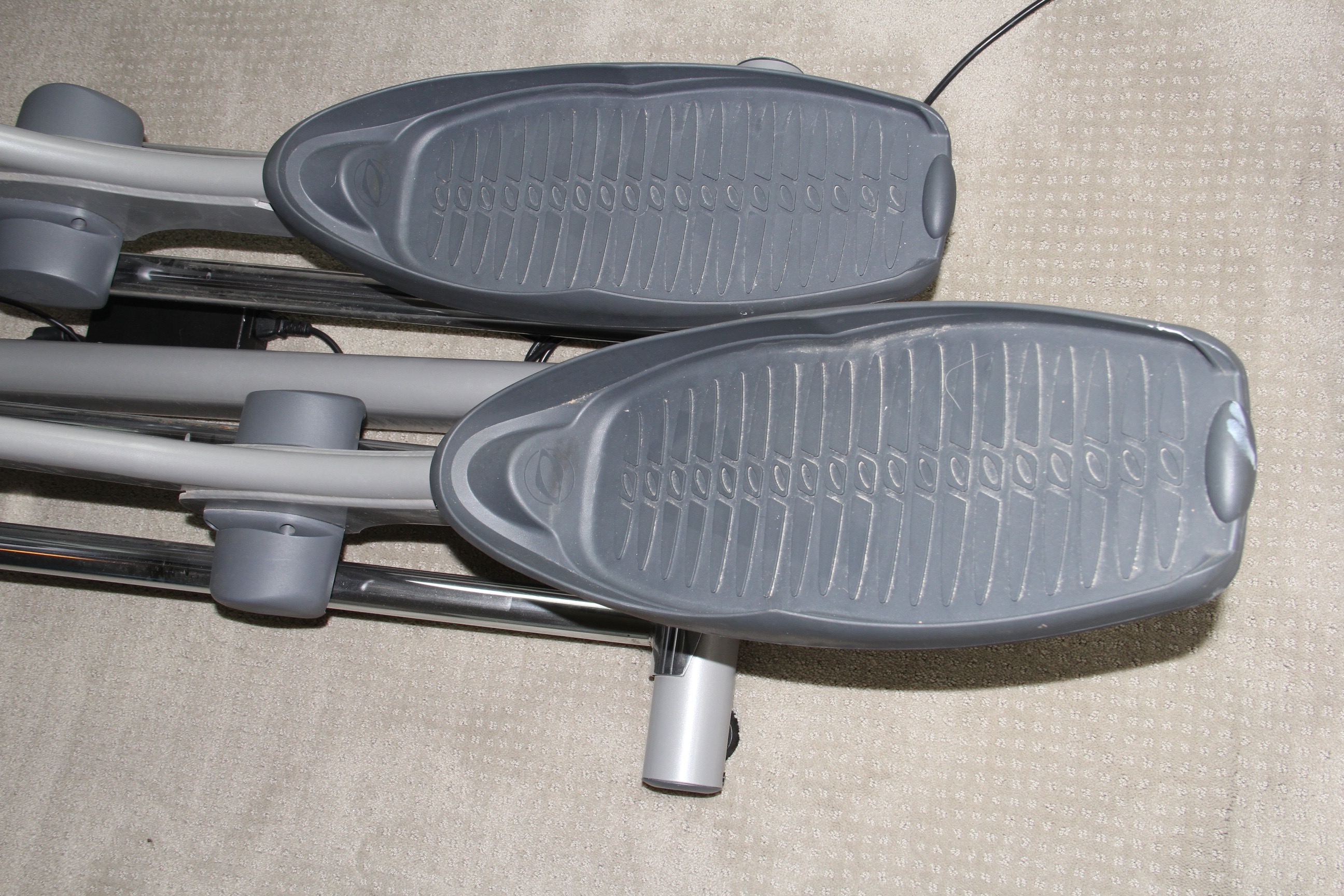 Octane Fitness Q45E Elliptical Trainer | EBTH