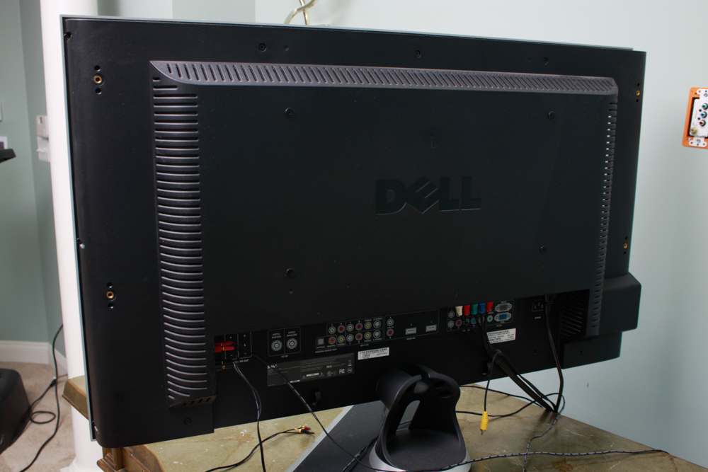 Dell 37" LCD Plasma Television With Home Theater Speakers | EBTH