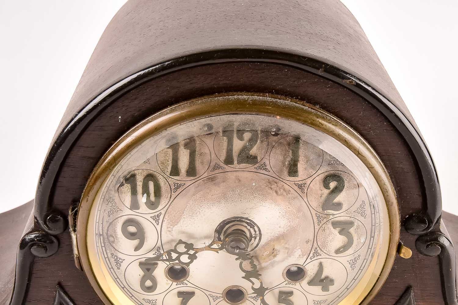 Key Wound Mantel Clock | EBTH