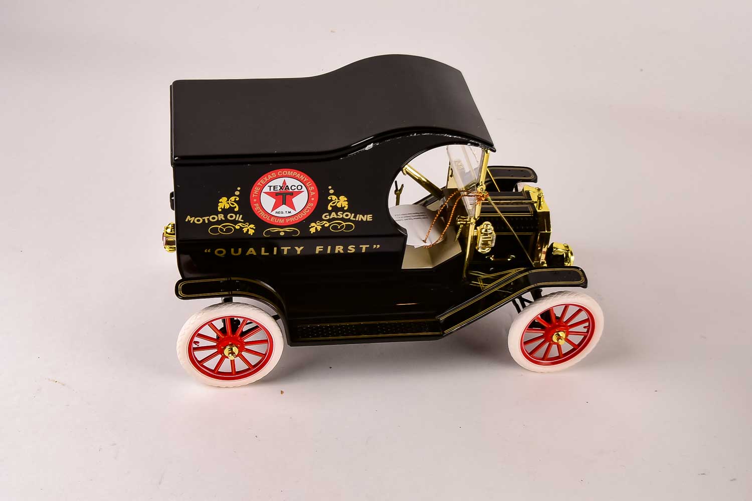 Set of Limited Edition Model T Replicas | EBTH