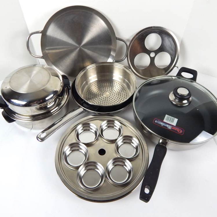 Towncraft Cookware and Betty Crocker Skillet | EBTH
