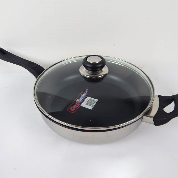 Towncraft Cookware and Betty Crocker Skillet | EBTH