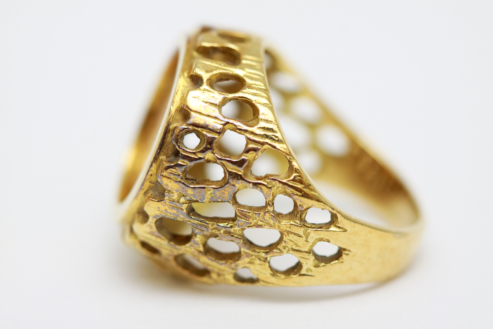 18K Gold Mexican 2 Peso Ring | EBTH