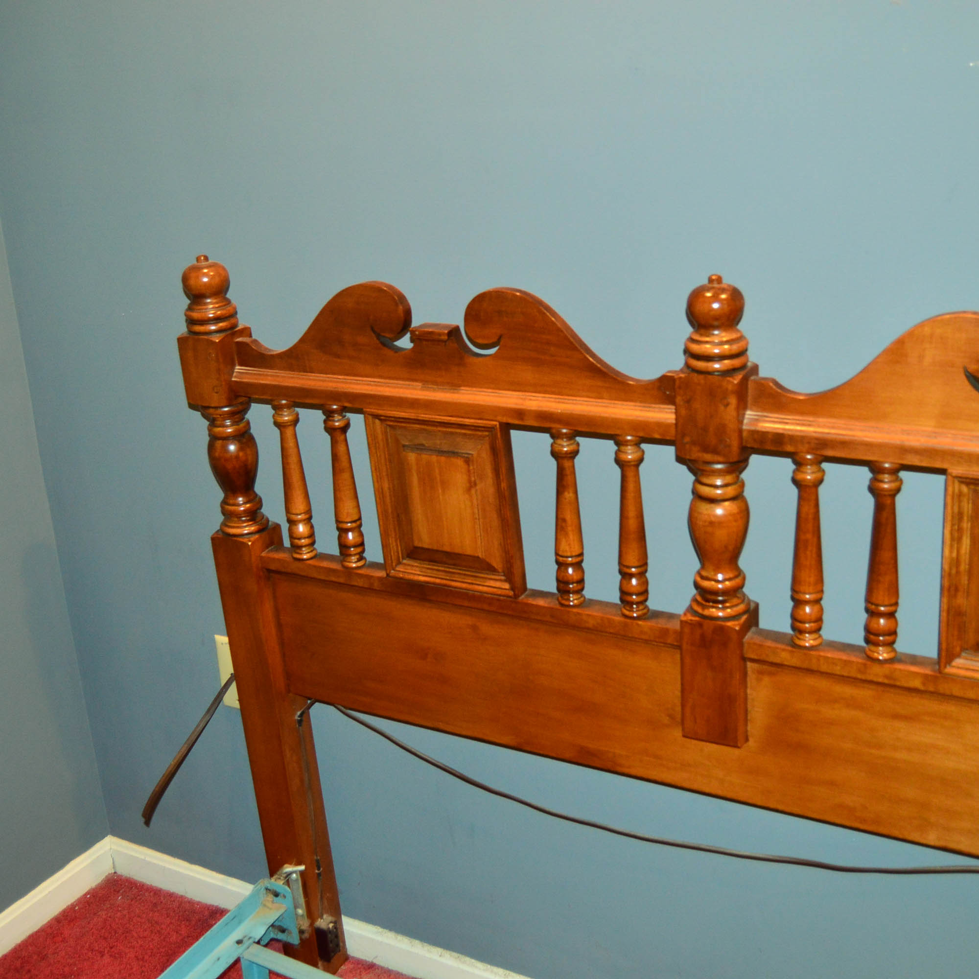 Vintage Colonial Revival Style King Size Headboard | EBTH