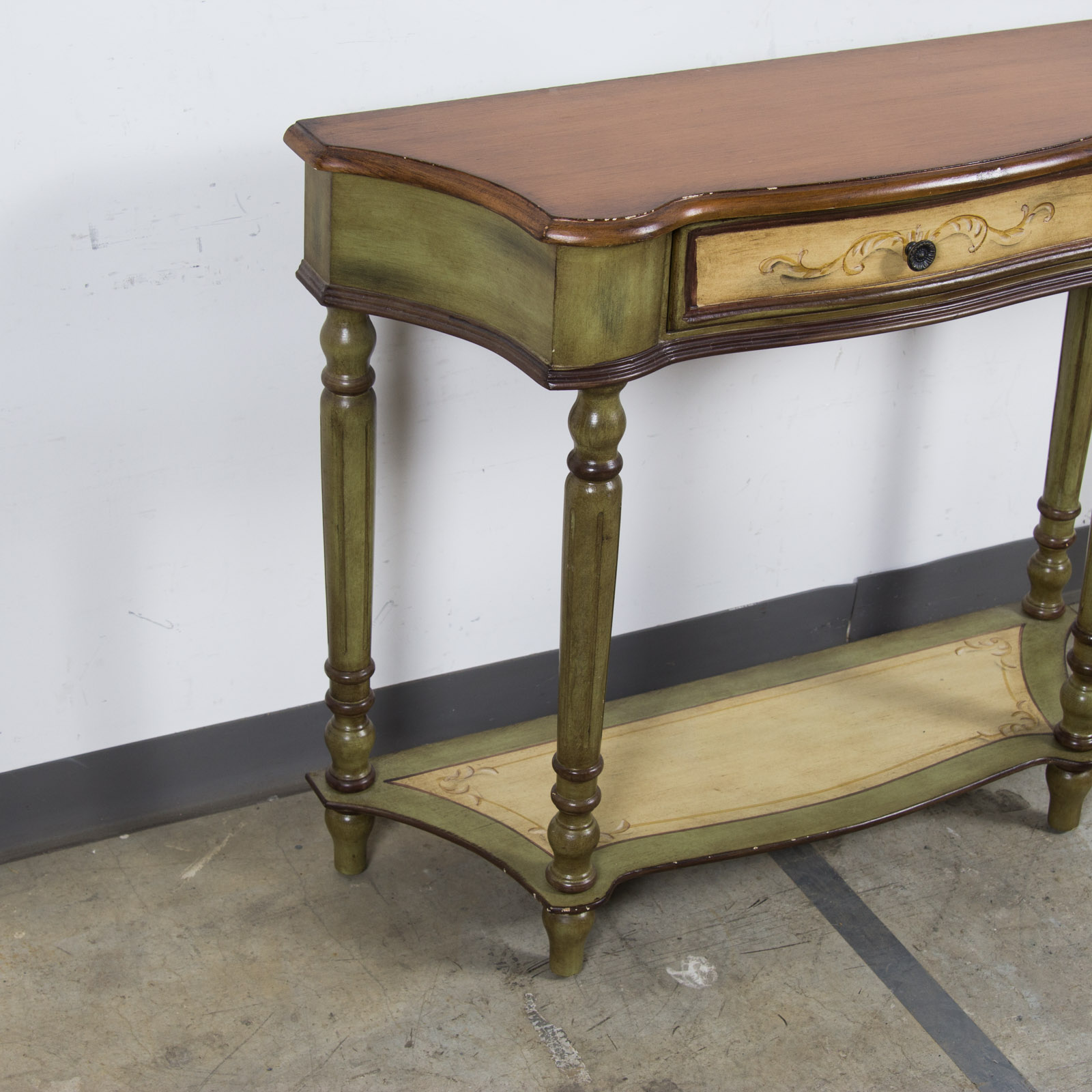 Decorative Half Round Side Table | EBTH