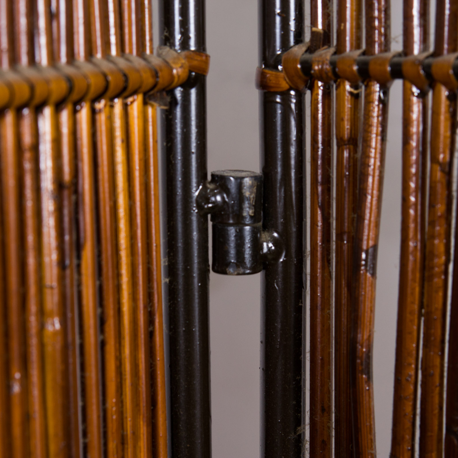 Rustic Room Divider | EBTH