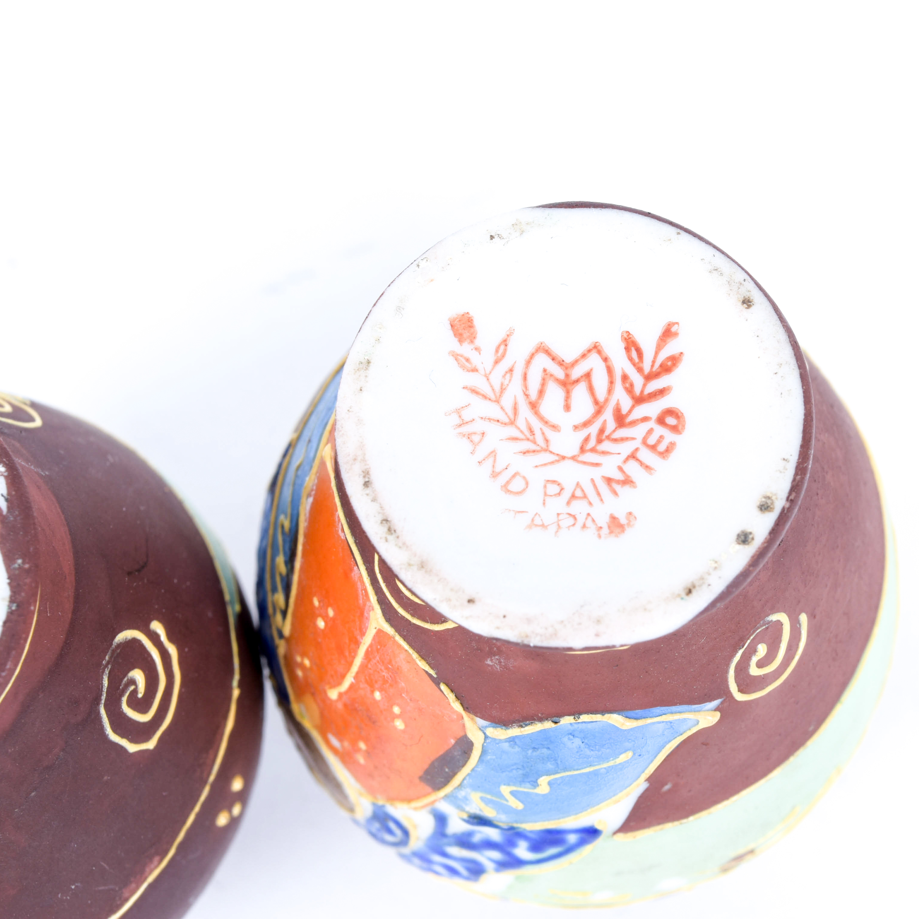 Three Hand-Painted Japanese Pots with Lids | EBTH