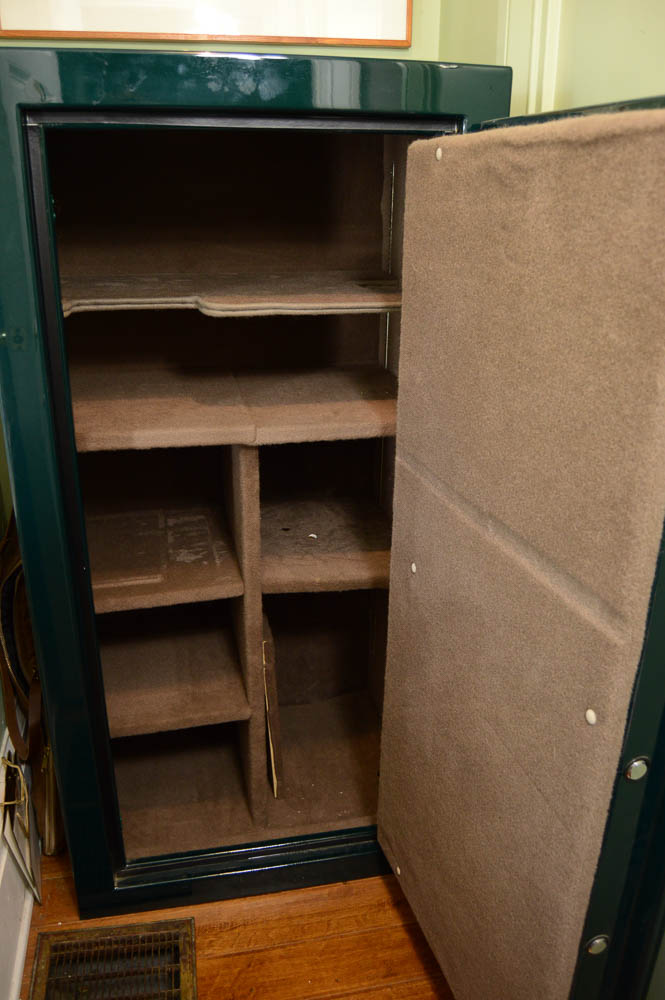 Remington Gun Safe | EBTH