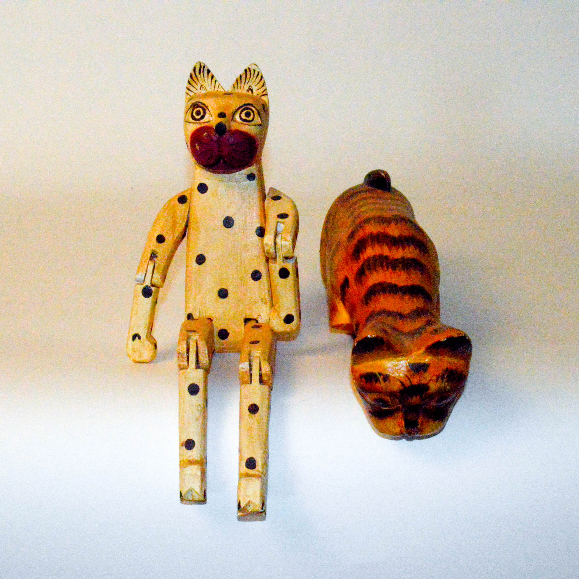 Wooden Folk Art Cat Figures | EBTH