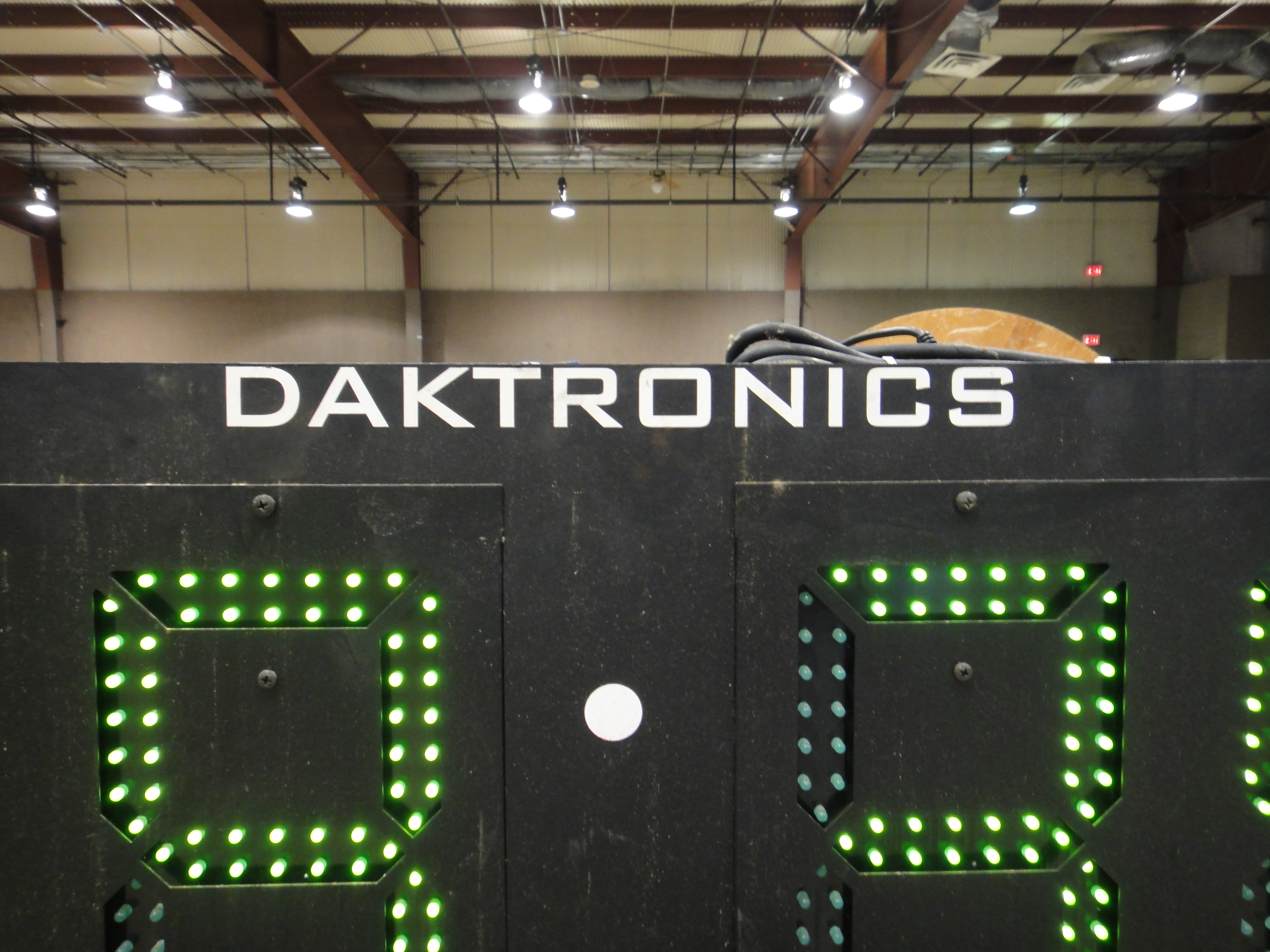 Daktronics LED Digital Scoreboard & 3000 Series Control Console | EBTH