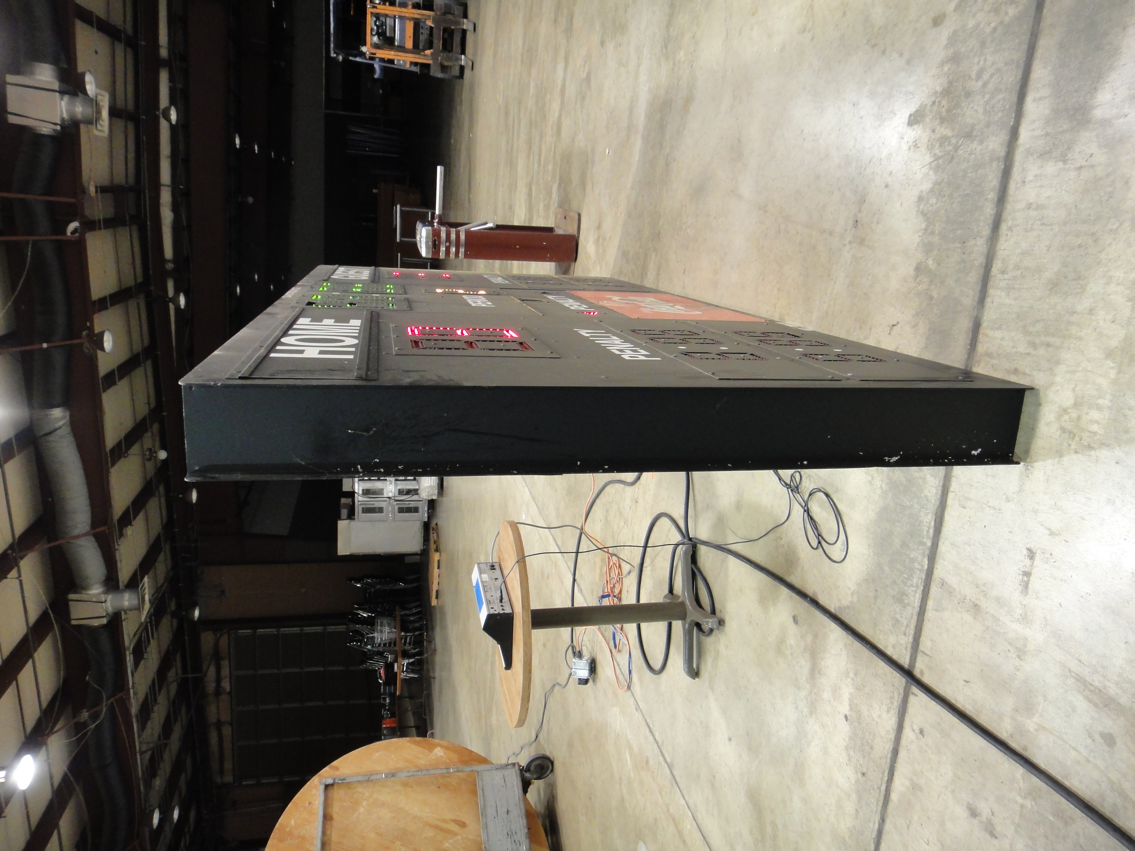 Daktronics LED Digital Scoreboard & 3000 Series Control Console | EBTH